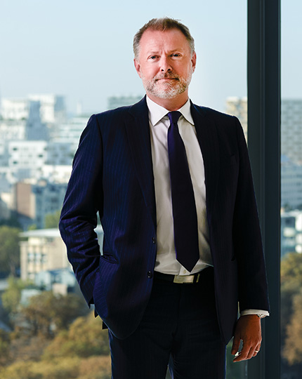 GLOBAL MANAGEMENT COMMITTEE